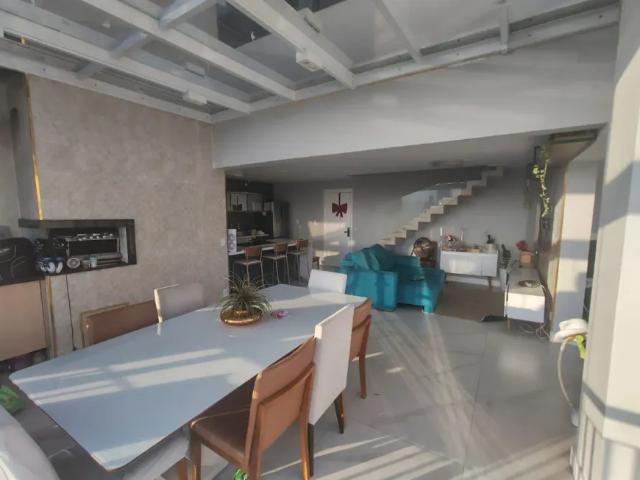 Cobertura para locação em Vila Ester Zona Norte com 2 quartos, sendo 2 suítes, 115m²