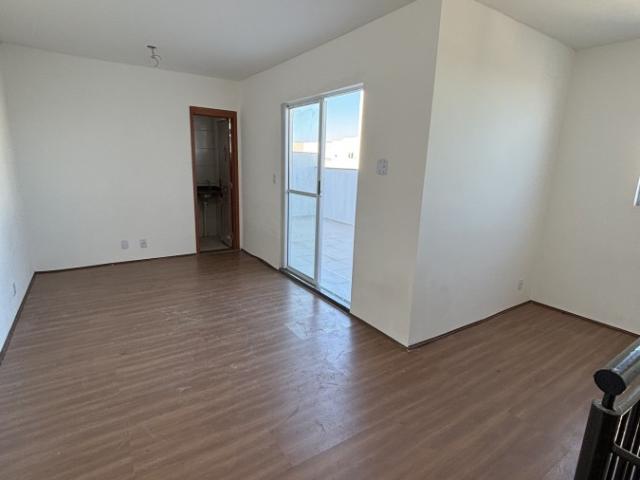 Cobertura para Locação, São José dos Campos / SP, bairro Parque Residencial Flamboyant, 2 dormitórios, sendo 1 suíte, 3 banheiros, 2 vagas de garagem, área total 104,00 m²