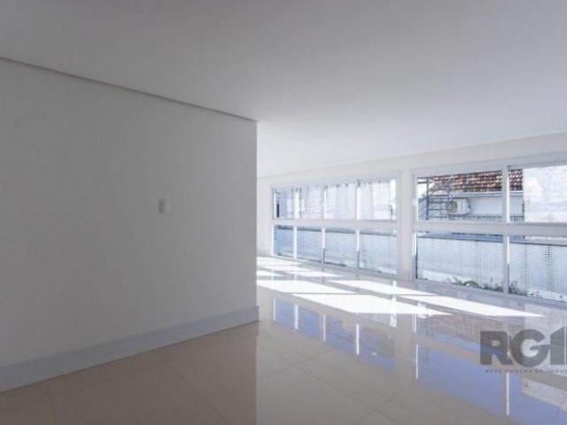 Cobertura para Locação/Aluguel 172m², 3 dormitórios, sendo 3 suites, 4 vagas