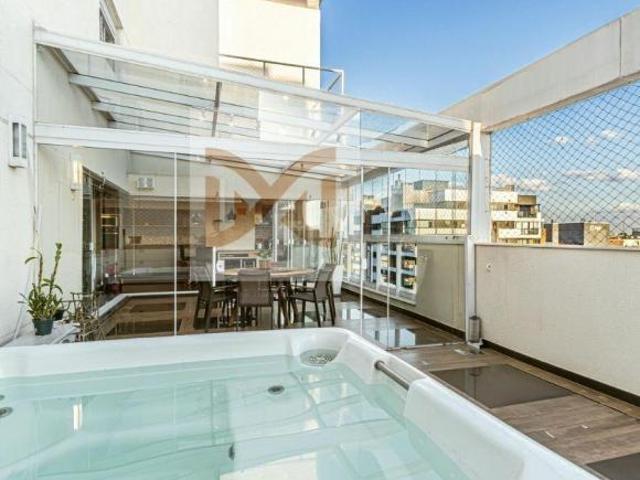 Cobertura penthouse à venda | Água Verde, Quartier | 4 suítes, 3 vagas | Elevador Privativo, Terraço