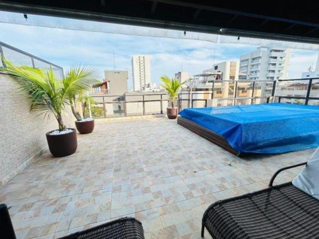 Cobertura Penthouse a venda no Guarujá!