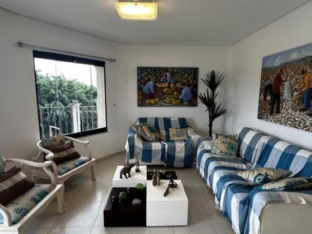 Cobertura Penthouse à Venda na Enseada no Guarujá | QVista Inteligência Imobi.