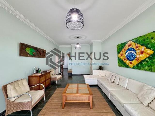 Cobertura penthouse com piscina e área gourmet na Praia da Enseada, Guaruja