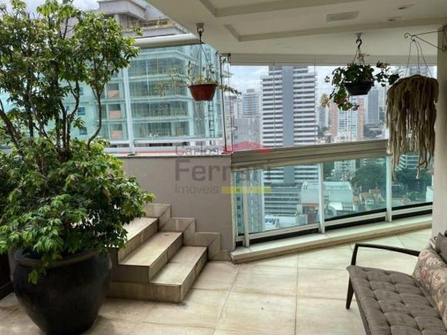 Cobertura Penthouse, 454 metros, 4 vagas, 3 suítes. Perdizes, Venda e Locação
