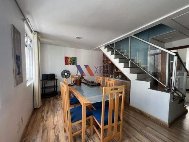 Cobertura Premium com Piscina, Espaço Gourmet e Vista Privilegiada