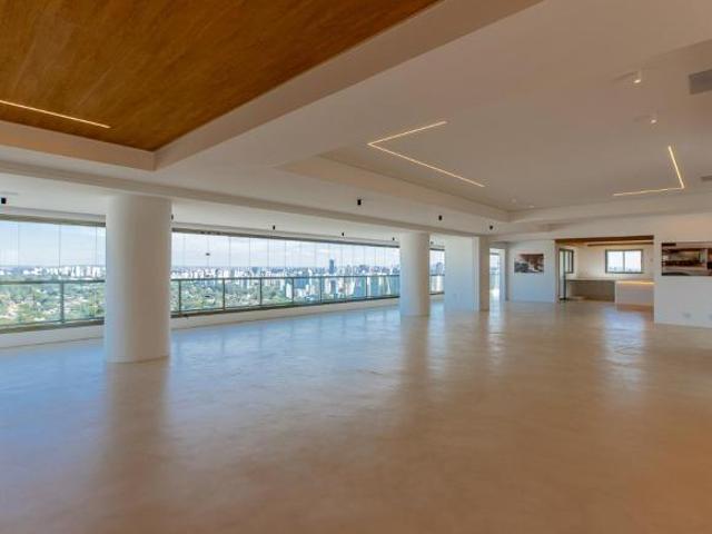 Cobertura pronta com 839m² / Lindo visual / Edificio Altto Campo Belo