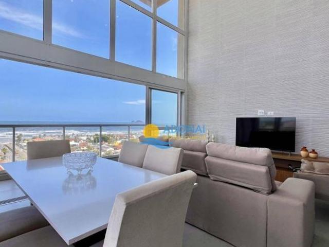 Cobertura próximo à praia com vista — Enseada — Guarujá