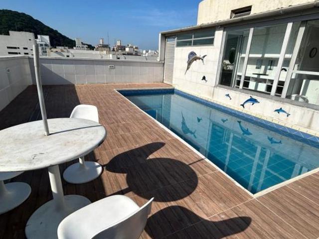 Cobertura próximo à praia com vista — Pitangueiras — Guarujá