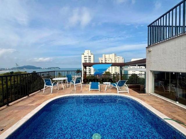Cobertura Reformada à venda na praia das Pitangueiras no Guarujá I Omega Imoveis