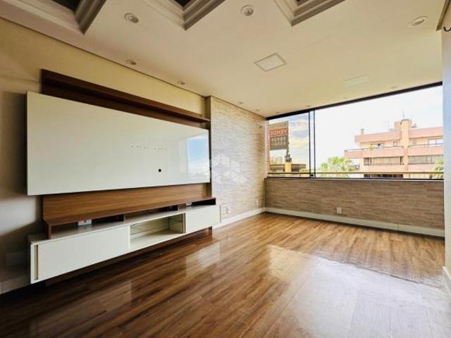 COBERTURA REFORMADA COM TERRAÇO, CHURRASQUEIRA E VAGA NO JARDIM LINDÓIA