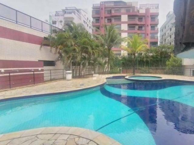 Cobertura Reformada com Vista Mar à venda na Praia do Tombo Guarujá SP