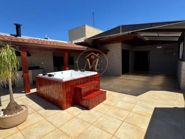 Cobertura Reformada – 175 m² | Ed. Adir Aun Attab