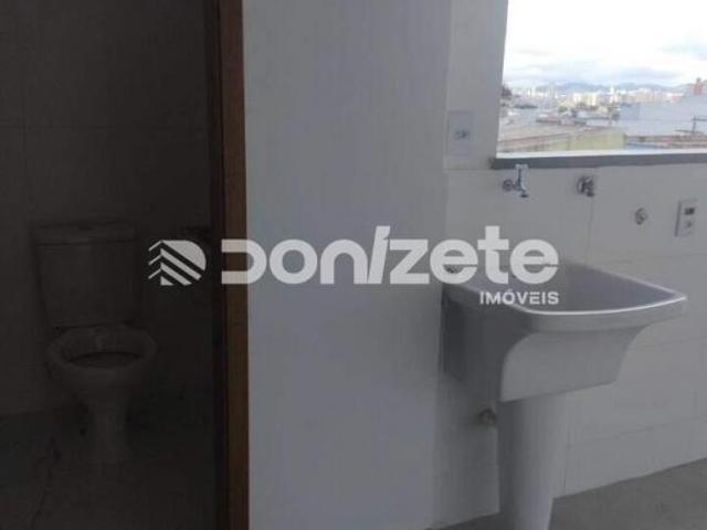 Cobertura Residencial com 2 Dormitórios e 2 Vagas em Parque das Nações, Santo André