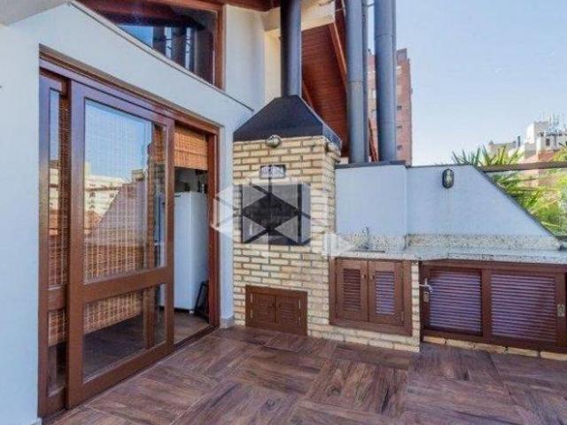 Cobertura Residencial com 2 dorms, possibilidade do 3. dorm. 2 vagas de garagem, bairro Tristeza
