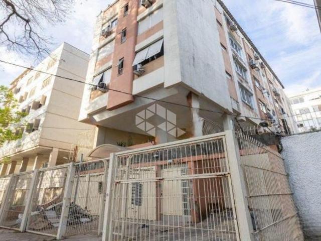 Cobertura residencial com 3 dormitórios, e 2 vagas à venda no bairro Petrópolis