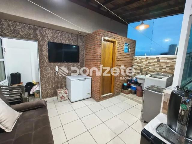 Cobertura residencial ocupada à venda em Vila Scarpelli, Santo André — 100 m² com interfone