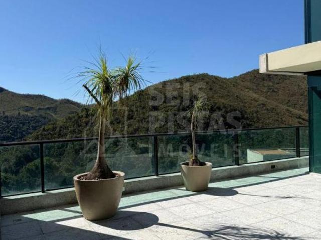 Cobertura Top House com 380 m² e lindíssima vista Vale dos Cristais