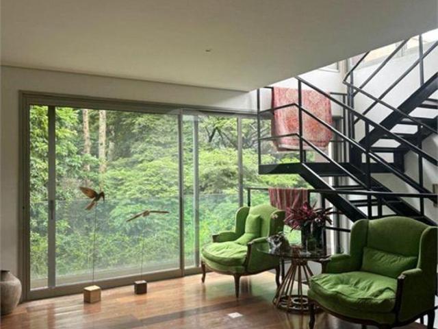 Cobertura Triplex 516 m² com 3 suítes e 4 vagas para venda e aluguel no Alto de Pinheiros