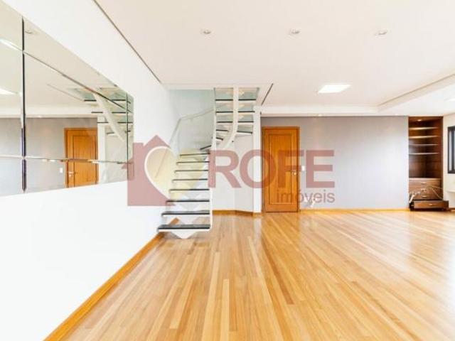 Cobertura Triplex 277m² 3 suítes 4 vagas Oportunidade
