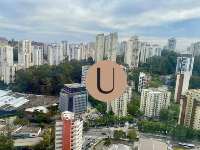 Cobertura triplex, 3 quartos, 150 m2, 4 vagas, lazer! Morumbi!