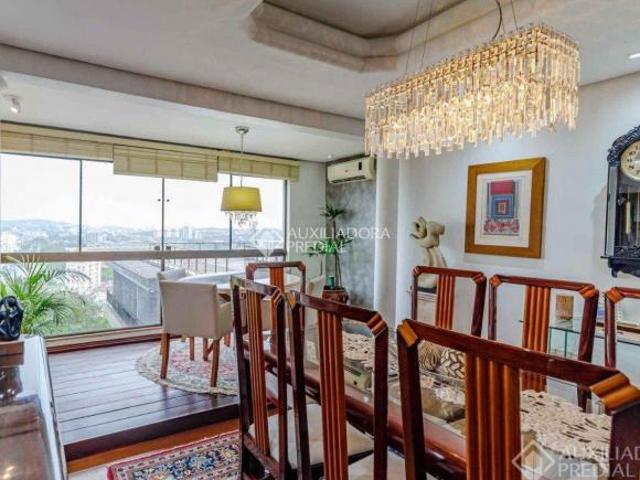 Cobertura Triplex, 3 suítes, 3 ou 4 dormitórios 2 vagas no Cristal