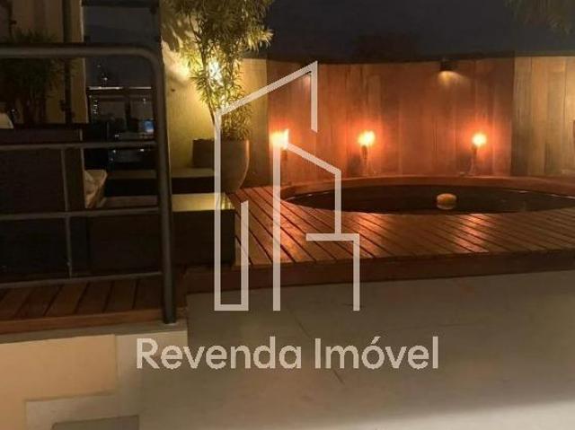 Cobertura Triplex á venda na Vila Andrade, com 3 dormitórios, sendo 1 suíte e 4 vagas