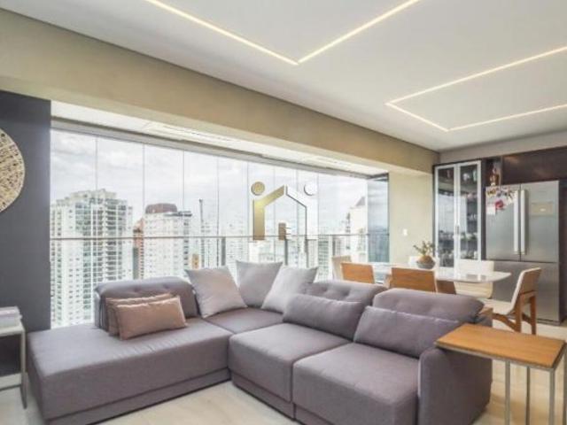 Cobertura tríplex a venda na vila nova conceição com 161m²