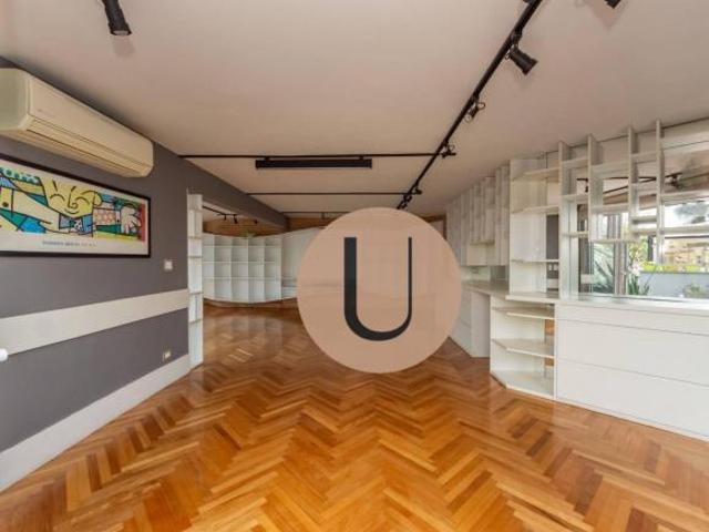 Cobertura Triplex à Venda em Perdizes 265m2, 2 Dormitórios, 1 Suíte master, 3 vagas, Jacuzzi e Lazer