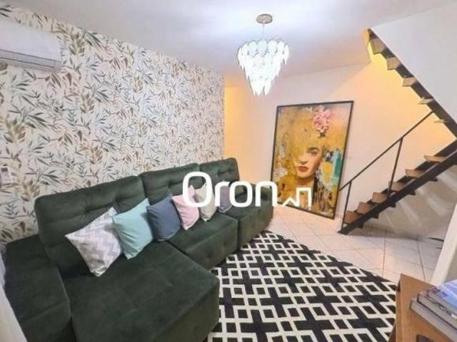 Cobertura Triplex com 2 dormitórios à venda, 145 m² por R$ 550.000 Setor Leste Universitário Goi