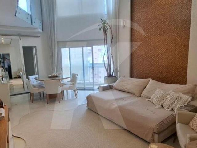 Cobertura triplex com 4 suítes, sala ampla, 4 vagas livres, em Santa Teresinha, zona norte, SP