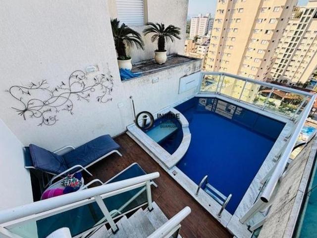 Cobertura Triplex com 5 suítes na praia da enseada