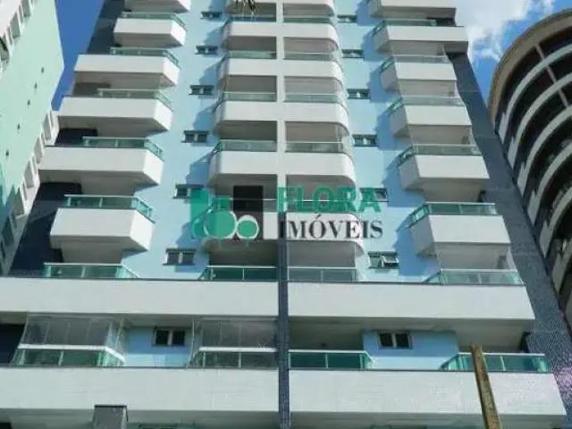 COBERTURA TRIPLEX Para Locação no EDIFÍCIO MONTE SINAI no Centro de Maringá