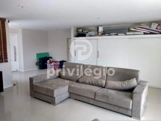 Cobertura à venda, 3 quartos, 2 suítes, 2 vagas, Recreio dos Bandeirantes RIO DE JANEIRO/RJ