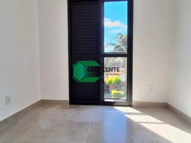 Cobertura à Venda 2 Quartos e 1 Vaga