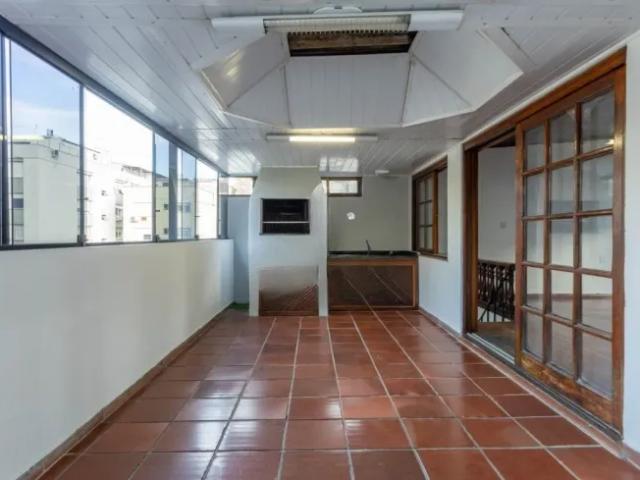 Cobertura à venda com 2 quartos 93 m²