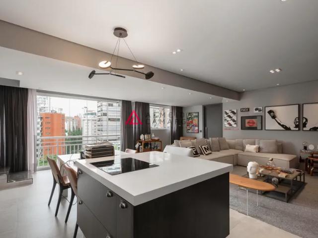 Cobertura Vila Nova Conceição 213m² 2 suítes 2 vagas