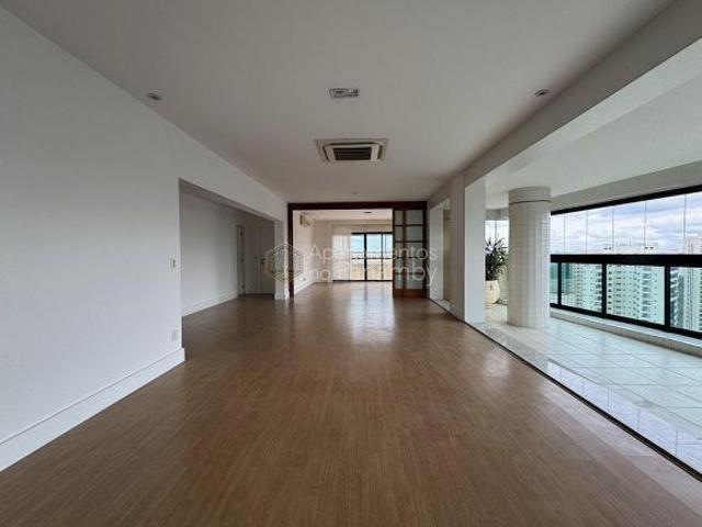 Cobertura Villaggio Panamby