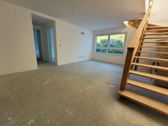 cobertura vista Beira Rio 03 dormitórios com 2 suítes e três vagas individuais