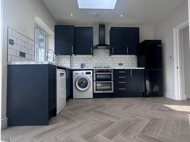 Cobham Road, Ilford IG3, 4 bed terraced house to rent, £3,000 pcm | PrimeLocation