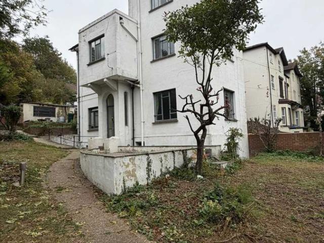 Cobham Terrace, Greenhithe DA9, 4 bed detached house to rent, £1,850 pcm | PrimeLocation