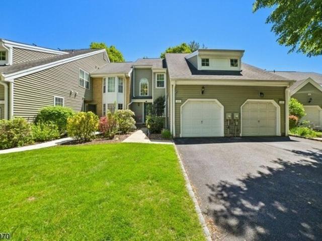 Coccio Dr, West Orange, Condo For Sale