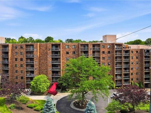 Cochran Rd Apt,pittsburgh, Condo For Sale