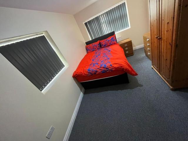 Cock Hill Lane, Rubery, Rednal, Birmingham B45, Room to rent, £350 pcm | PrimeLocation