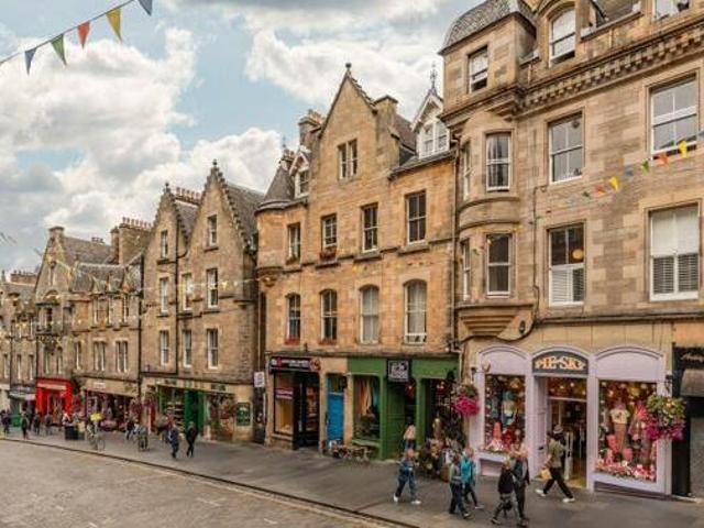 / Cockburn Street, Old Town, 1 Bedroom Flat