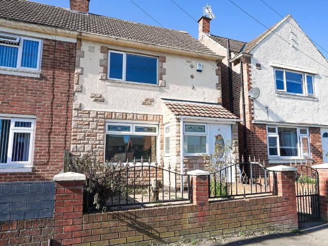 Cockermouth Road E, Sunderland, Tyne & Wear SR5, 2 bed semi detached house to rent, £700 pcm | PrimeLocation