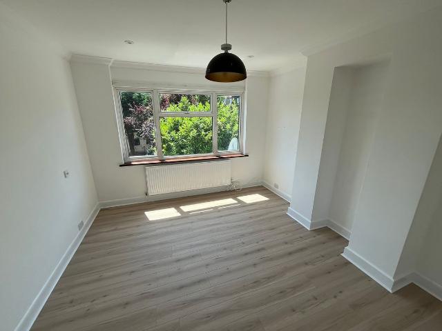 Cockfosters, Barnet EN4, 4 bed semi detached house to rent, £3,600 pcm | PrimeLocation