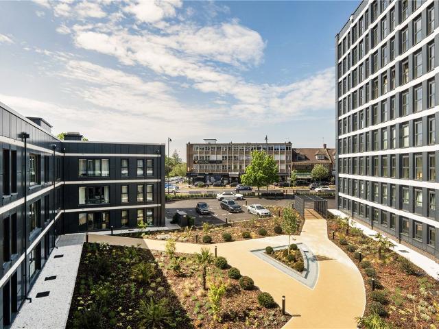 Cockfosters Road, Cockfosters, Barnet EN4, 1 bed flat to rent, £1,850 pcm | PrimeLocation