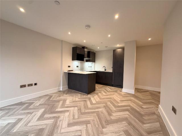 Cockfosters Road, Cockfosters, Barnet EN4, 1 bed flat to rent, £1,950 pcm | PrimeLocation