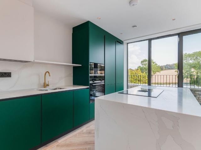 Cockfosters Road, Enfield EN4, 2 bed flat to rent, £2,900 pcm | PrimeLocation