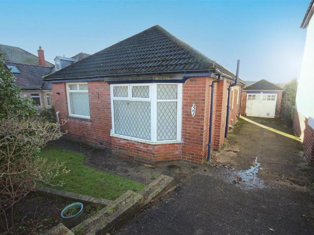 Cockshutt Road, Sheffield S8, 3 bed detached bungalow to rent, £1,200 pcm | PrimeLocation